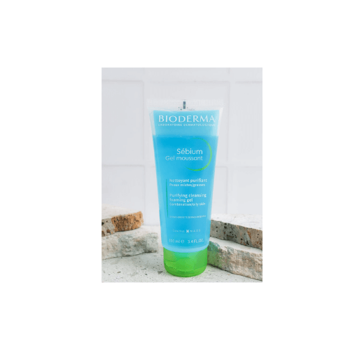 Limpia tu rostro con Bioderma sebum gel moussant - ROMANA